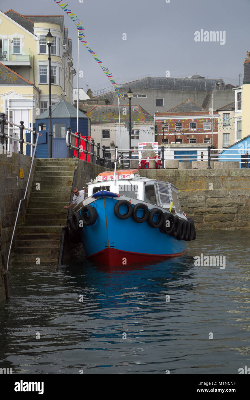 Flushing ferry to falmouth hi-res stock photography and images - Alamy