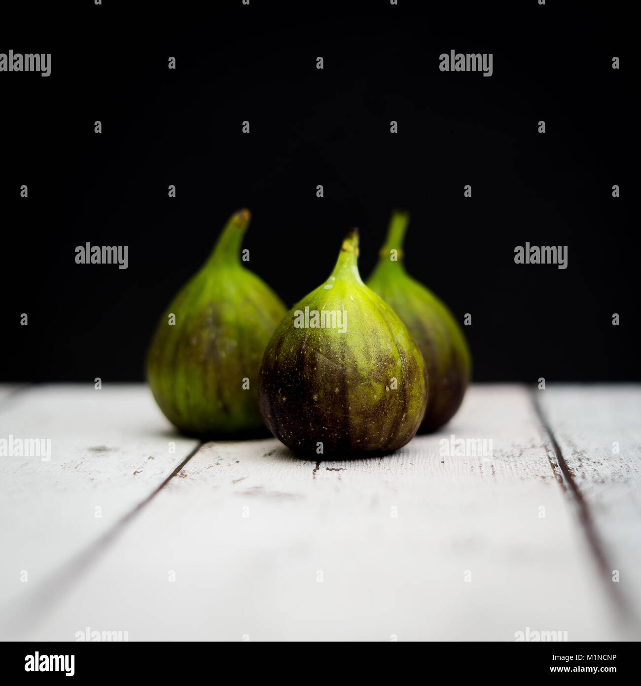 Group of figs hi-res stock photography and images - Alamy