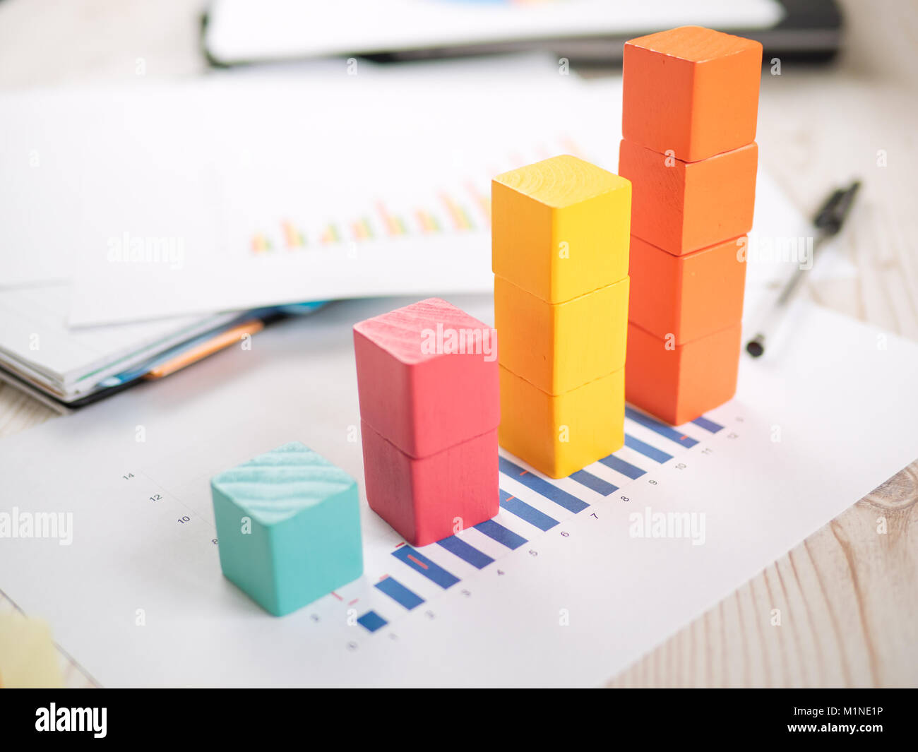 building blocks with bar chart graph Stock Photo - Alamy
