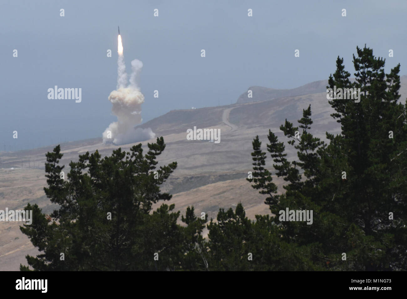 And based intercontinental ballistic missile hi-res stock photography ...