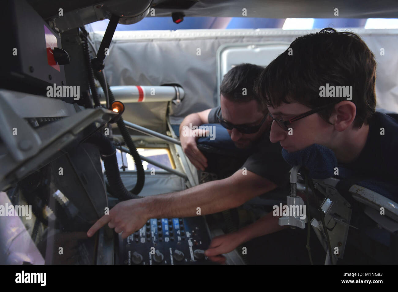 Vectron Dayton Airshow attendees Tech. Sgt. Anthony Broyles, 178th Wing ...
