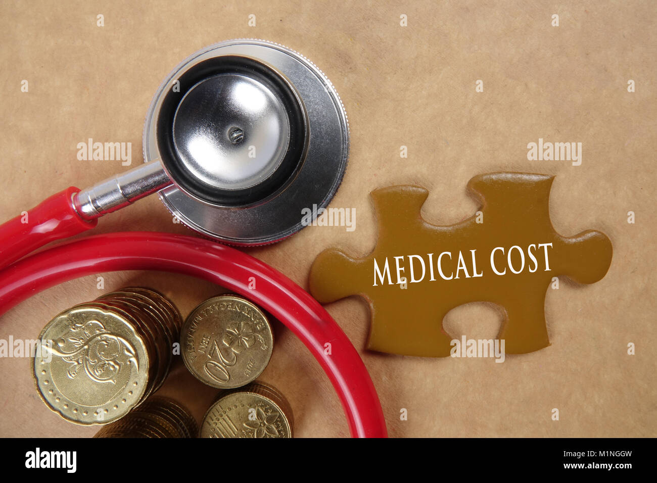 MEDICAL CONCEPT with HEALTHCARE words on the gold jigsaw puzzle Stock ...