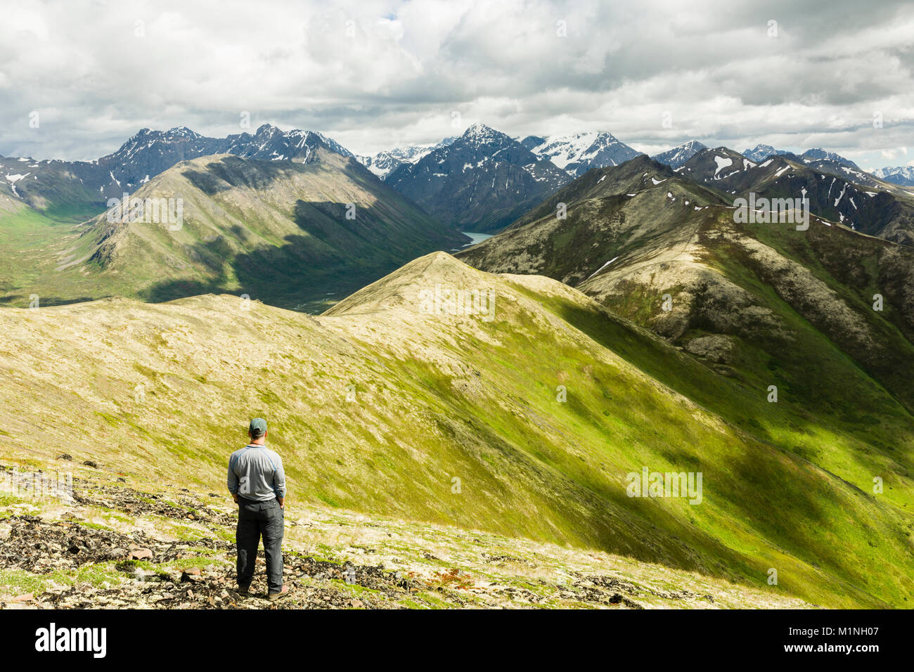 View of chugach mountains hi-res stock photography and images - Alamy