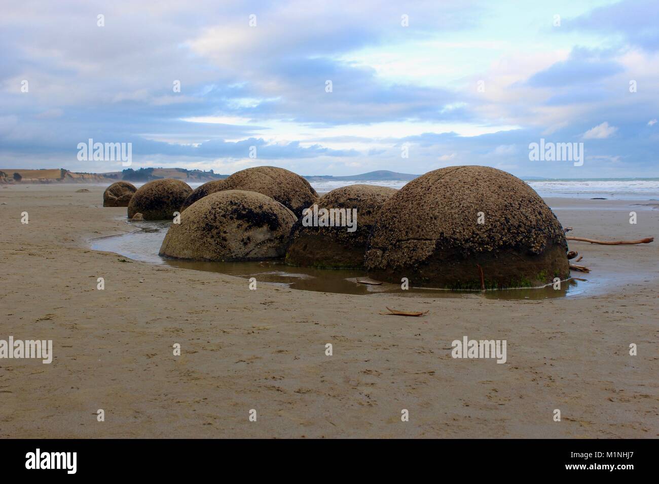 Moeraki village hi-res stock photography and images - Alamy