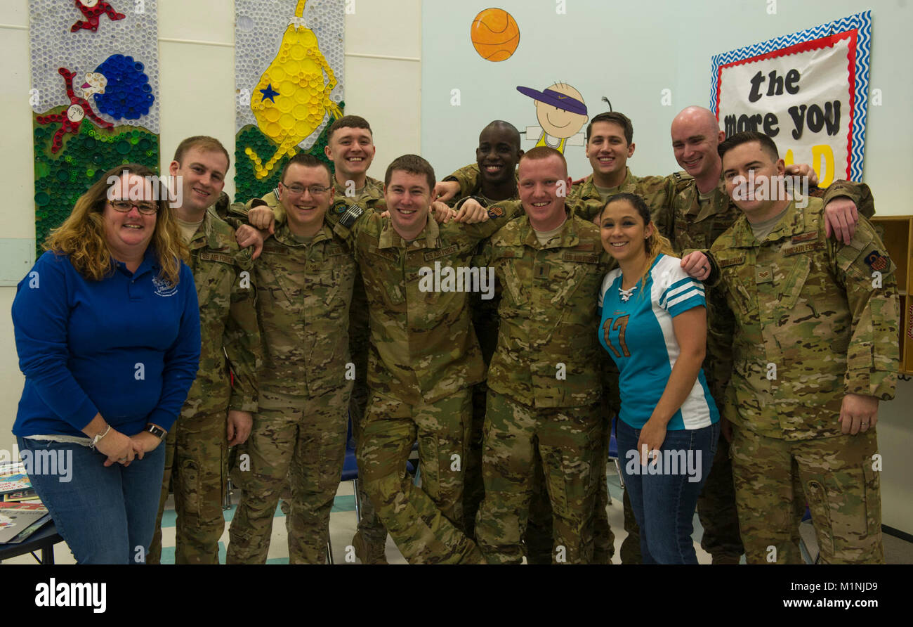 Aircrew members with the 1st Special Operations Group, Detachment 2 ...