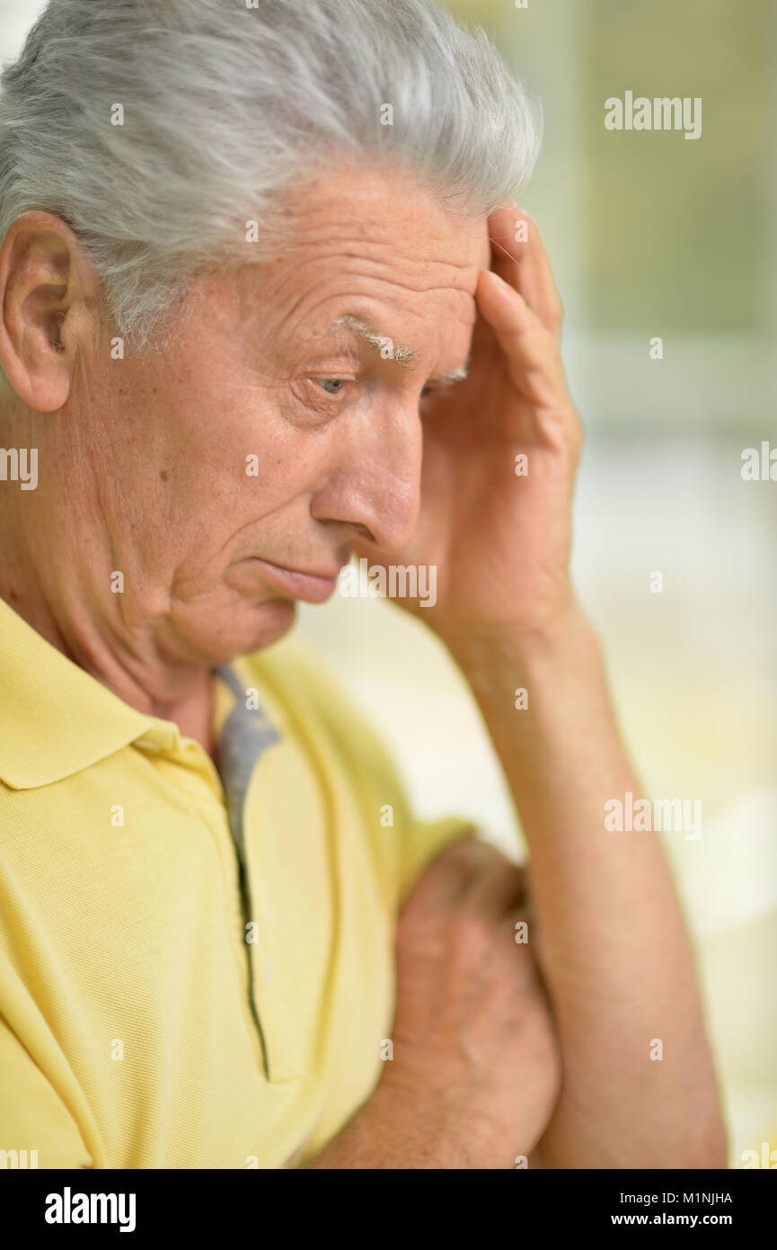 senior man thinking Stock Photo - Alamy