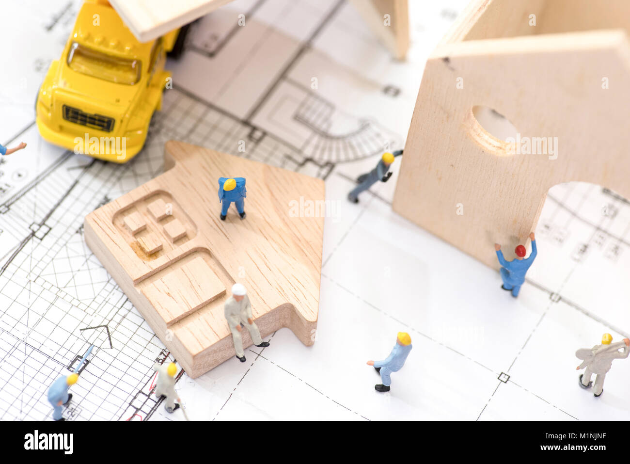 Miniature model construction workers hi-res stock photography and ...