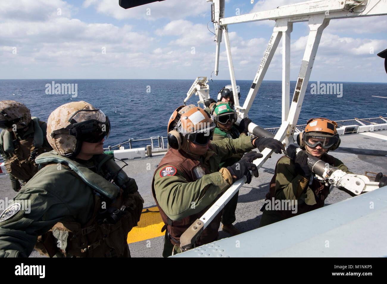 PHILIPPINE SEA (Jan. 30, 2018) Marines assigned to the "Gunfighters" of ...