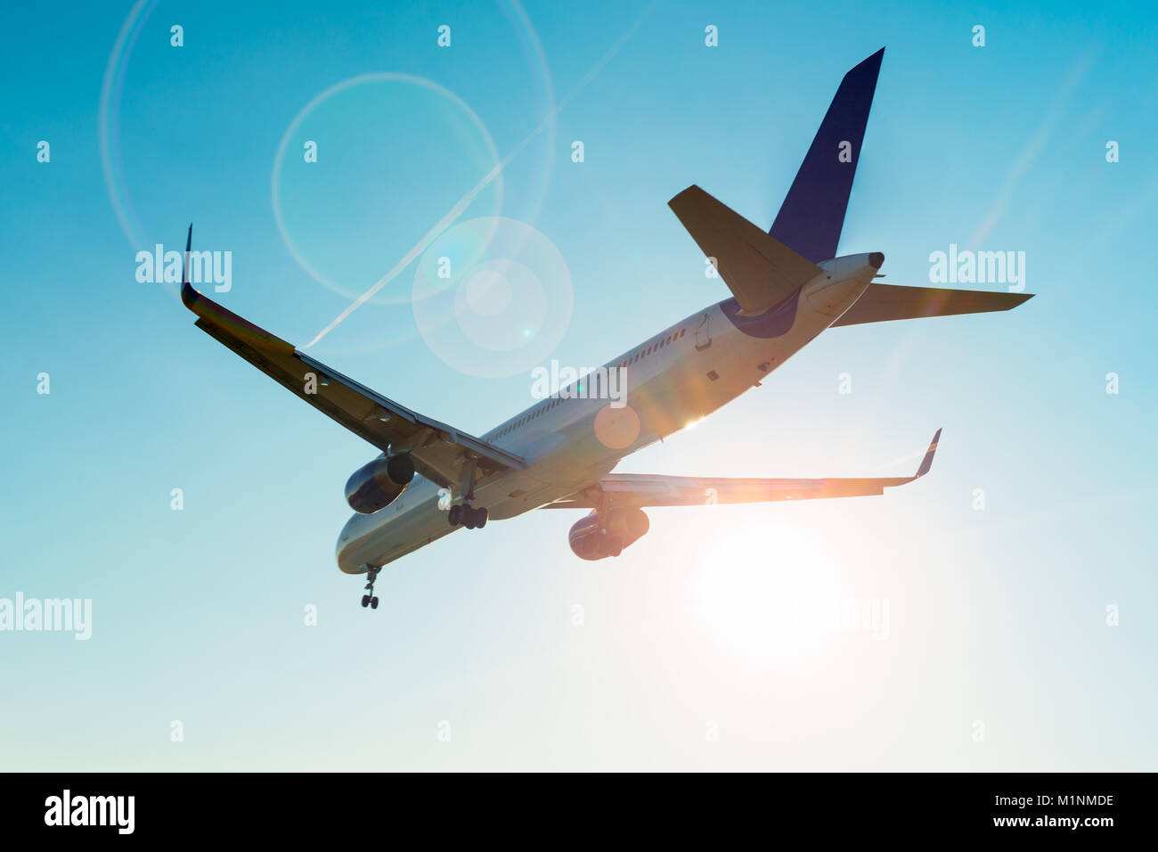 Sunbeam air transport hi-res stock photography and images - Alamy