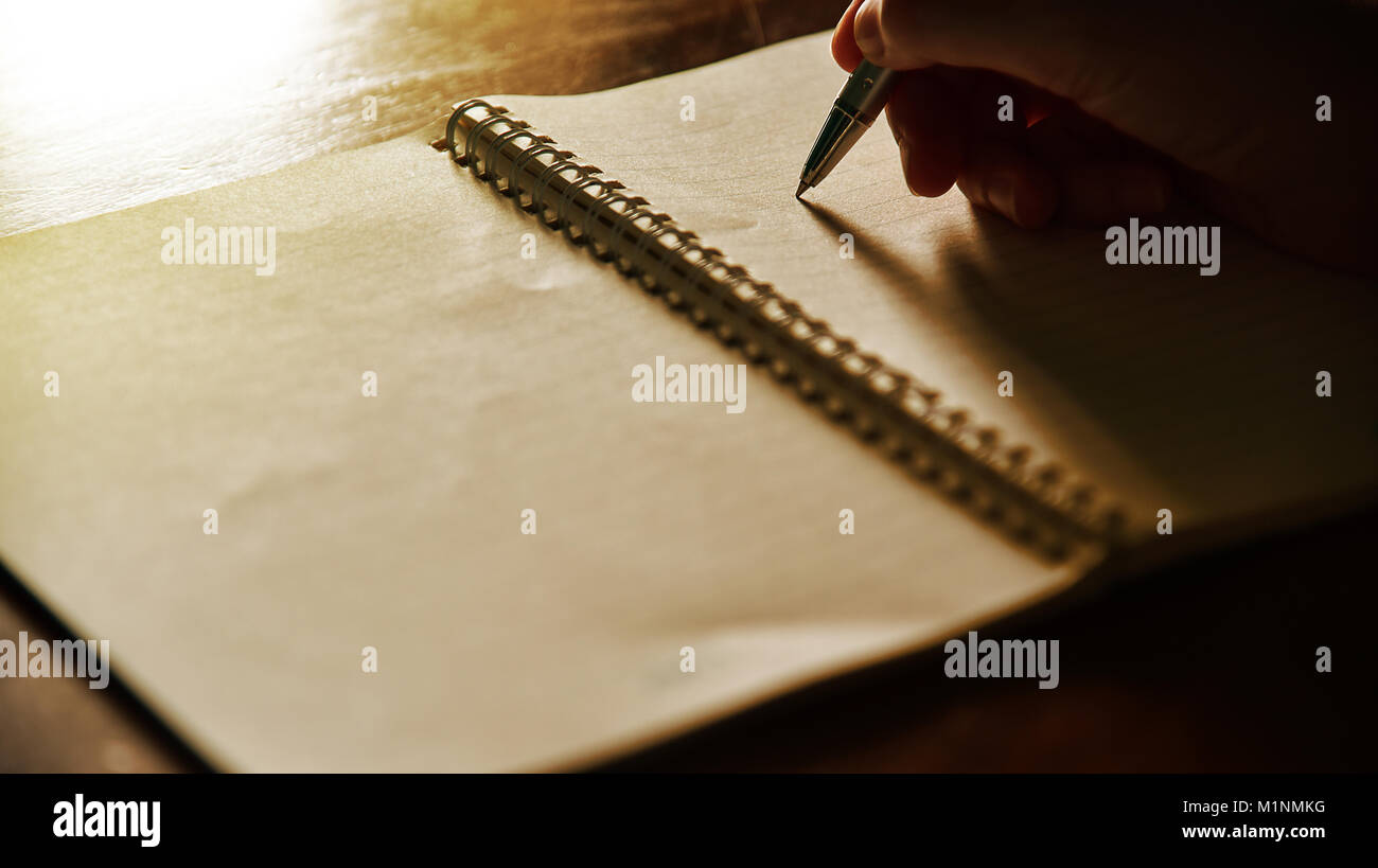 Man taking notes vintage hi-res stock photography and images - Alamy