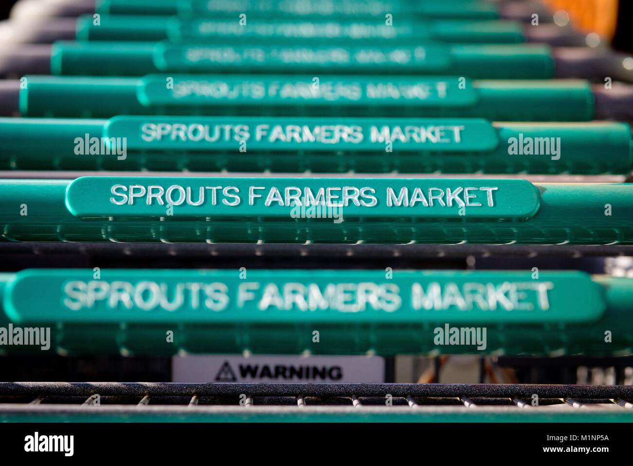 Sprouts logo hi-res stock photography and images - Alamy