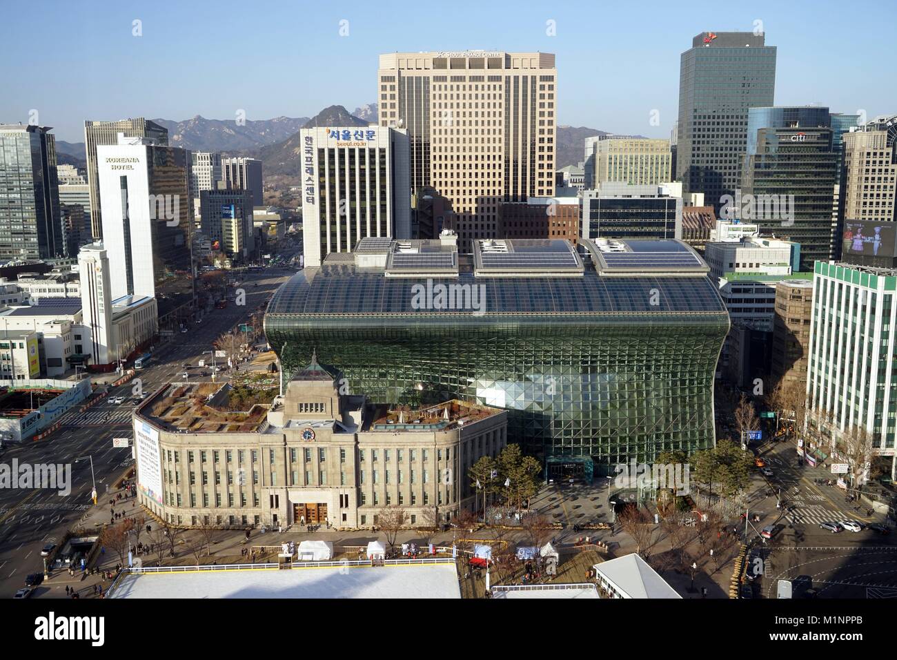 View of the city centre of Seoul with the New City Hall in the ...
