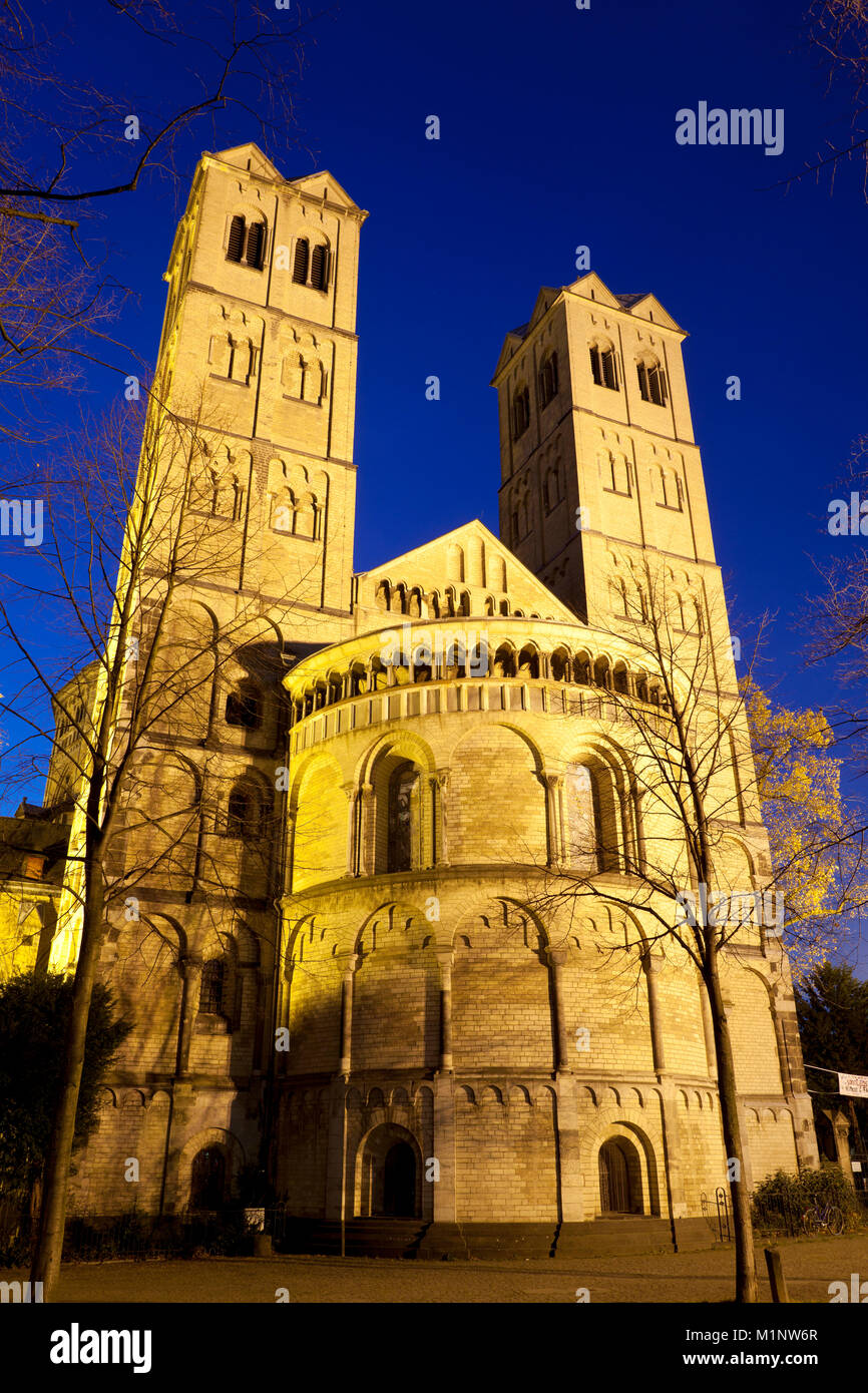 Germany, Cologne, the romanesque church St. Gereon. Deutschland, Koeln ...