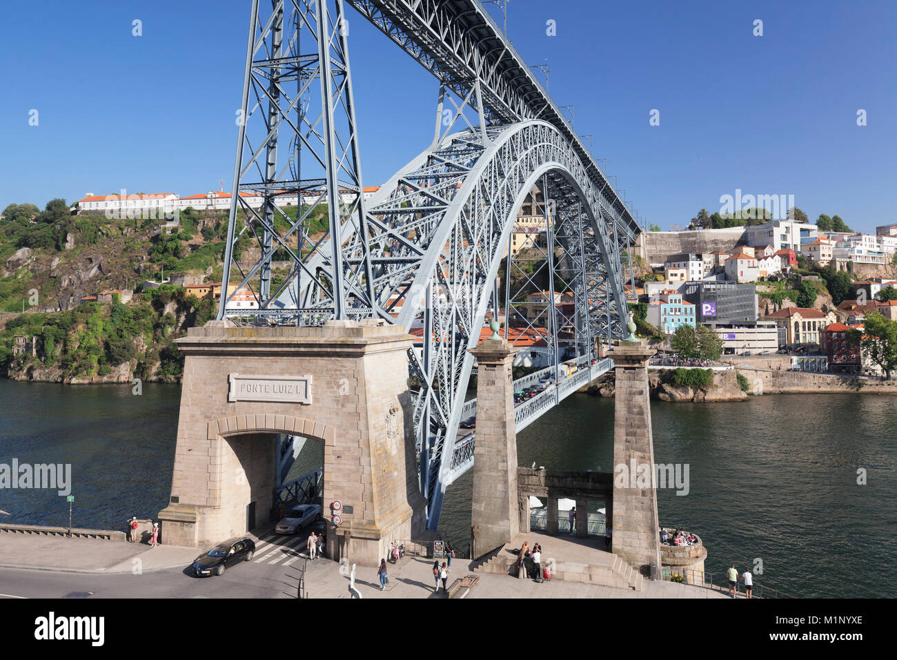 Ponte Dom Luis I Bridge, UNESCO World Heritage Site, Douro River, Porto ...