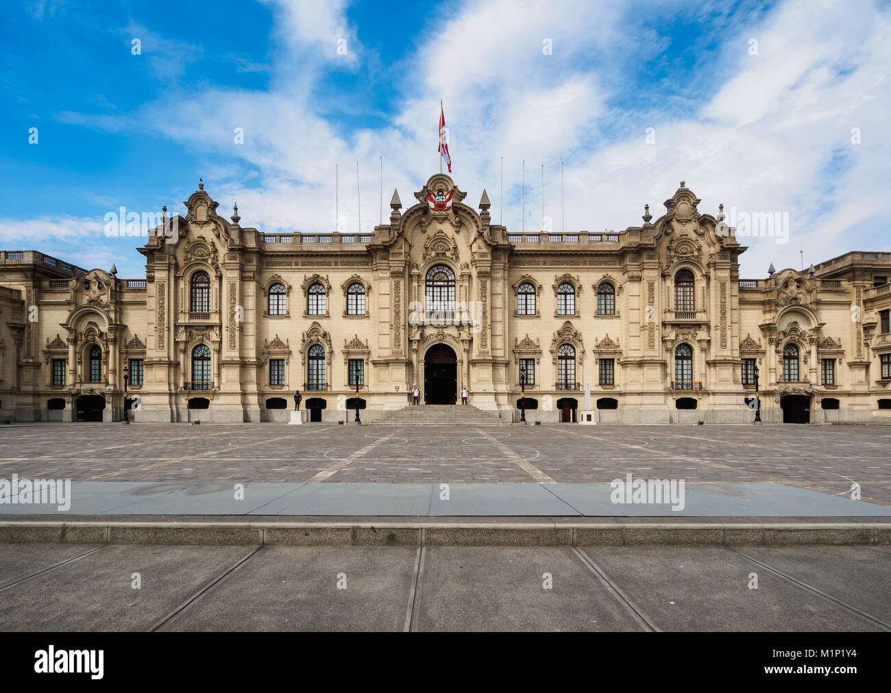 Old government building south hi-res stock photography and images - Alamy