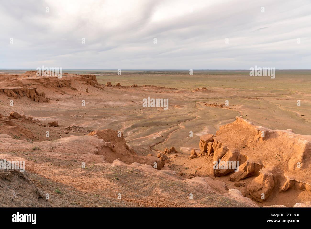 Flaming cliffs, Bajanzag, South Gobi province, Mongolia, Central Asia ...