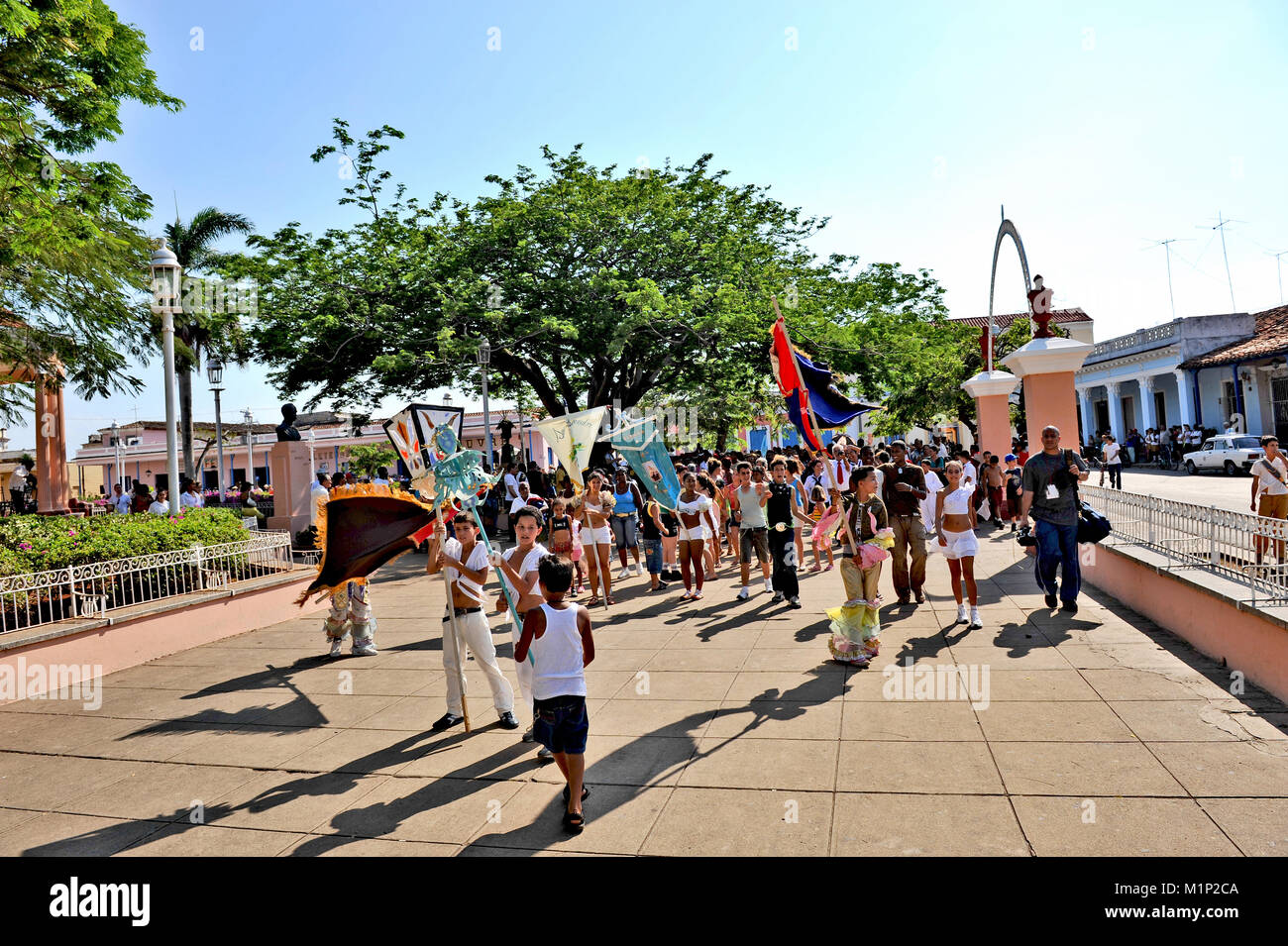 Cuba caribbean festival parade hi-res stock photography and images - Alamy