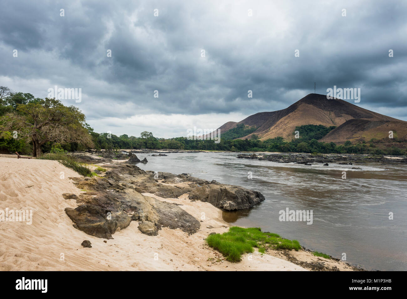 View over the Ogoolle River, Lope National Park, UNESCO World Heritage ...