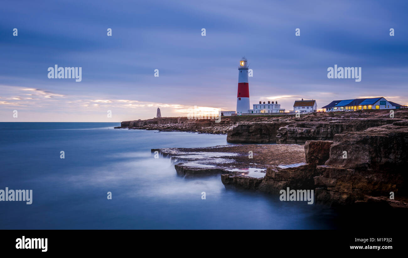 Portland Bill Lighthouse at sunset, Portland, Jurassic Coast UNESCO ...