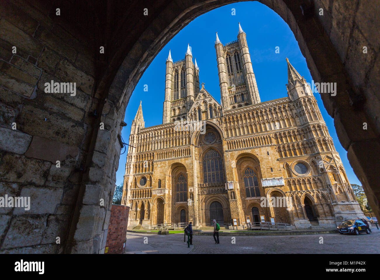 Lincoln Cathedral viewed through archway of Exchequer Gate, Lincoln ...