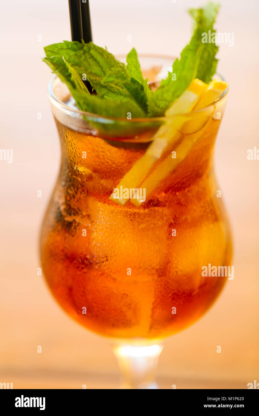 Long Island ice tea Stock Photo - Alamy