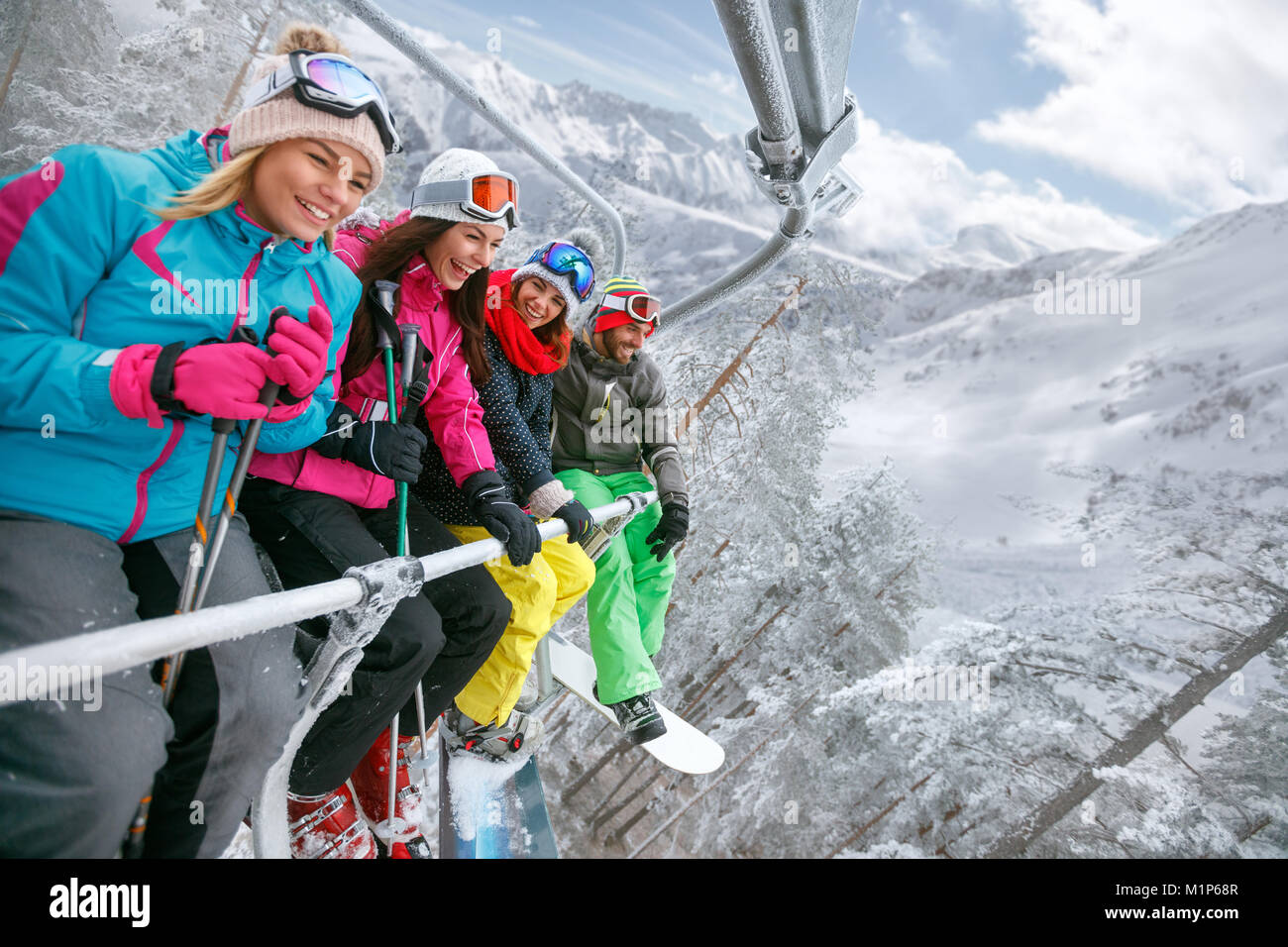 Happy friends the mountains hi-res stock photography and images - Alamy