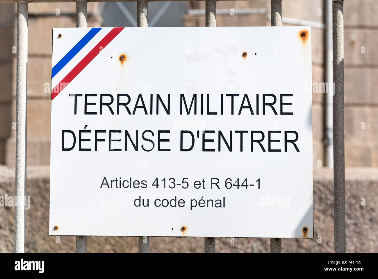 A sign "military ground-No entry Stock Photo - Alamy