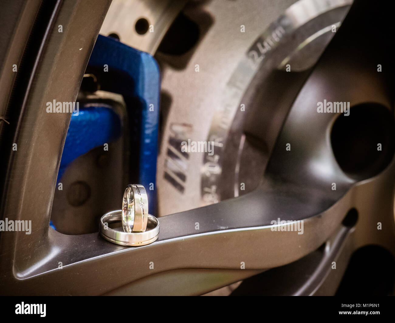 Car on needles hi-res stock photography and images - Alamy