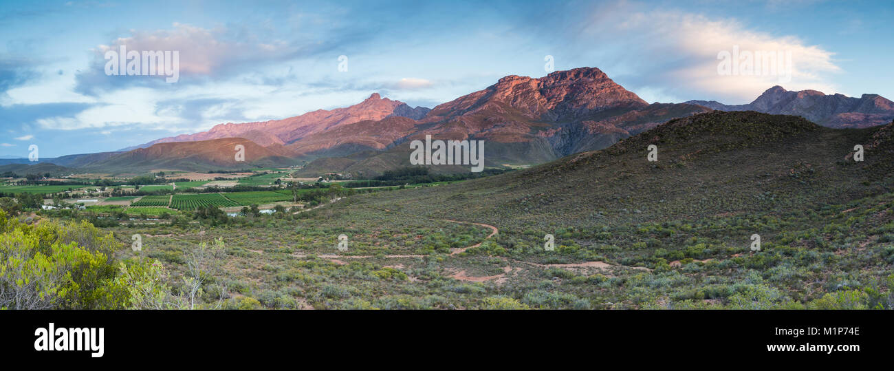 Ladysmith aerial hi-res stock photography and images - Alamy