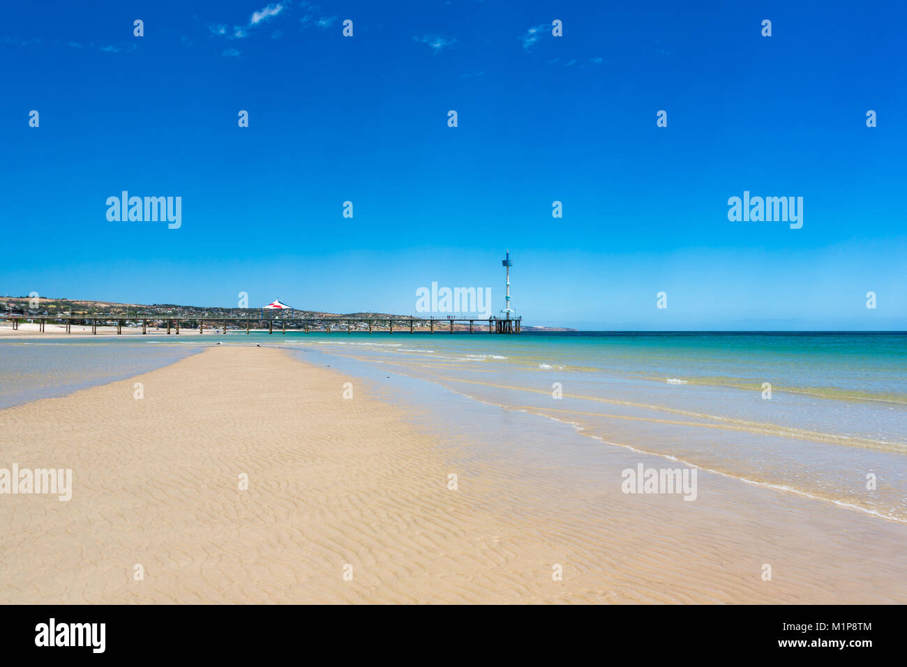 Brighton beach adelaide hi-res stock photography and images - Alamy