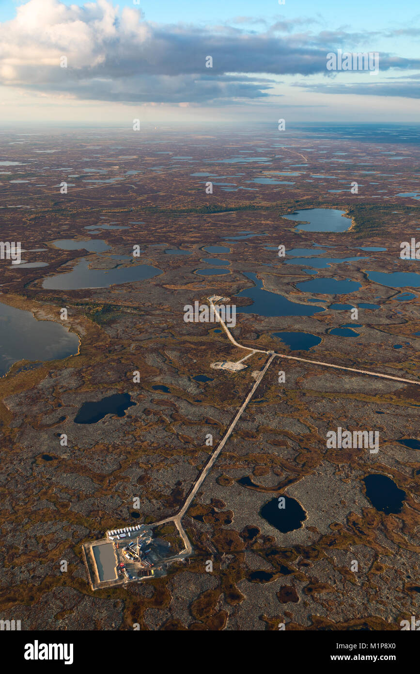 Oil field, top view Stock Photo - Alamy
