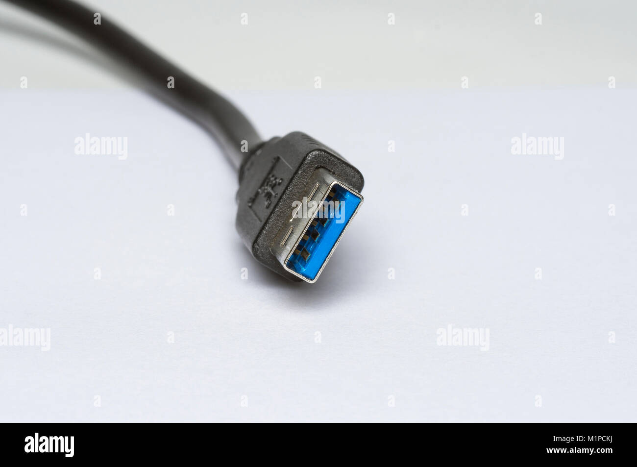 Connecting usb type wire hi-res stock photography and images - Alamy