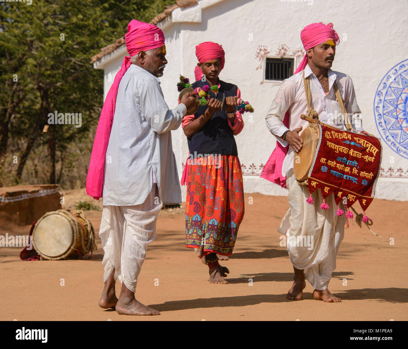 Musicians india hi-res stock photography and images - Alamy