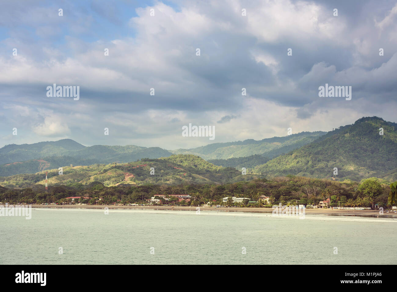 Beautiful tropical Pacific Ocean coast in Costa Rica Stock Photo - Alamy