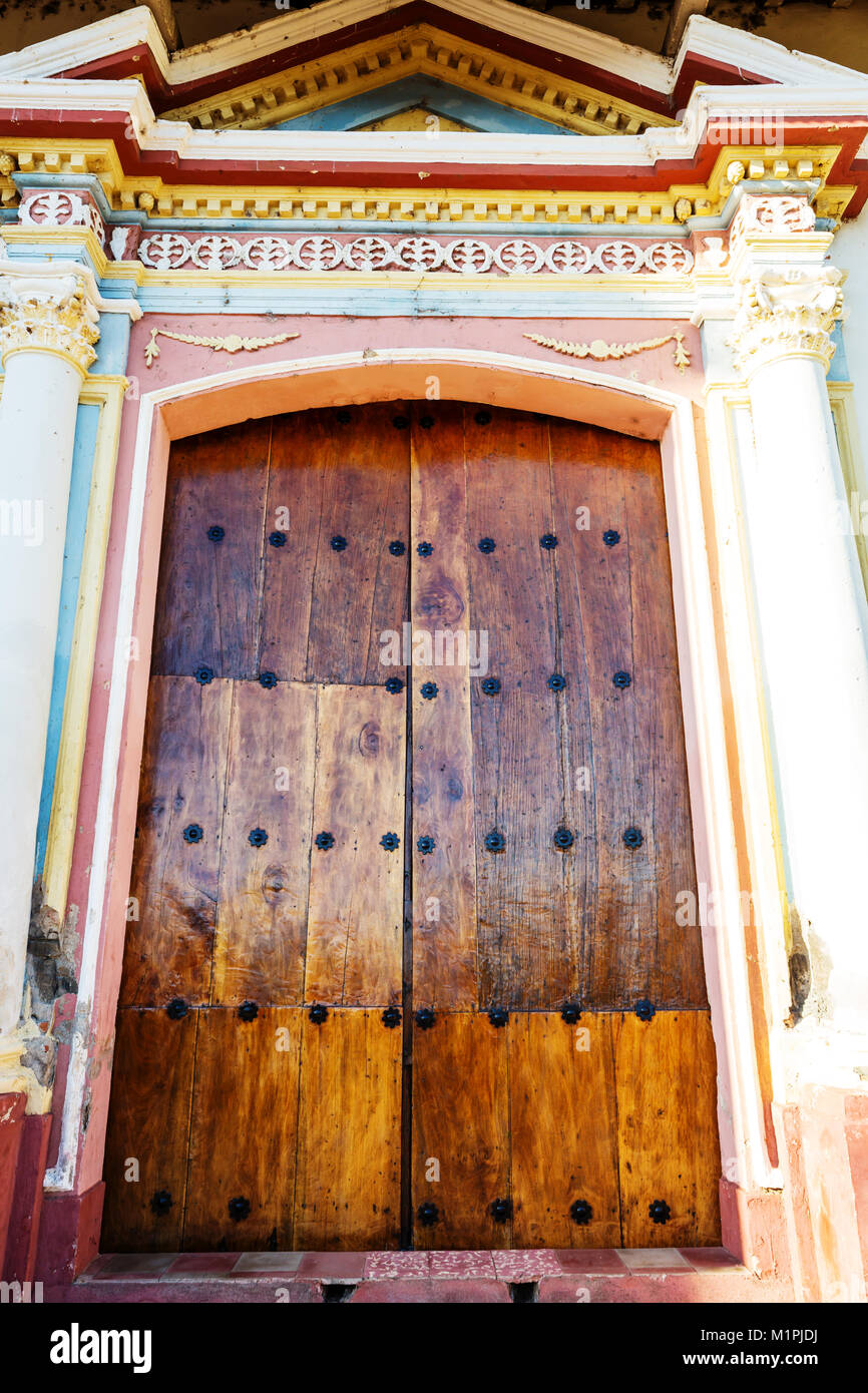 Colonial design in Central America Stock Photo - Alamy