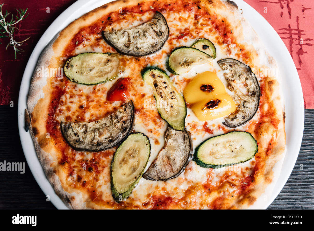 Top view of delicious vegetable pizza in restaurant Stock Photo - Alamy