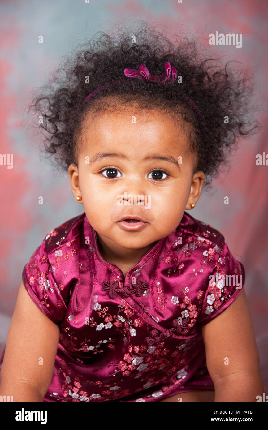 Cute Arabic Babies Photos