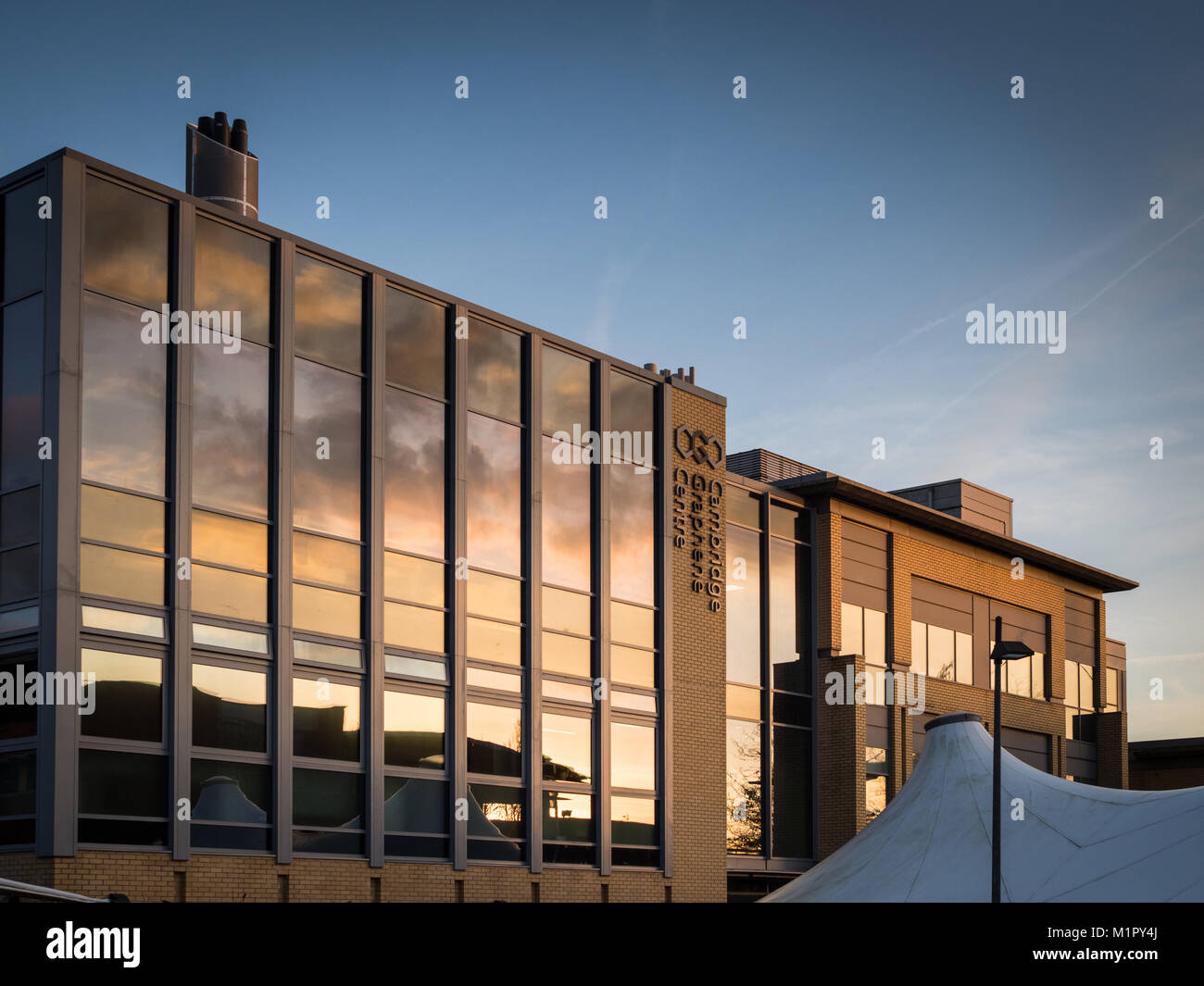 Cambridge Graphene Centre - Cambridge University research institute to ...