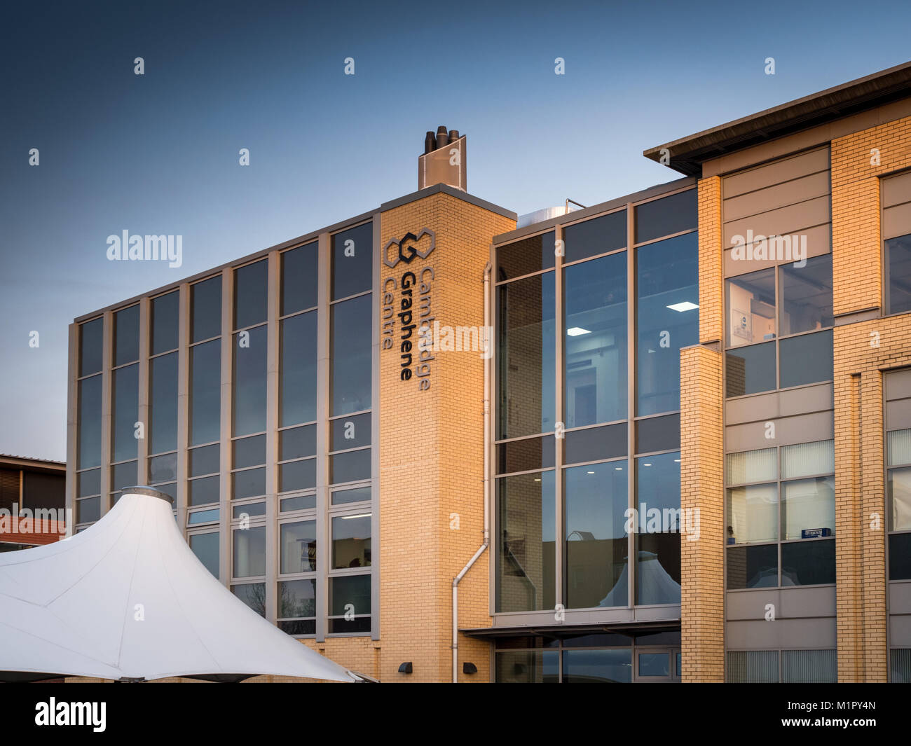 Cambridge Graphene Centre - Cambridge University research institute to ...