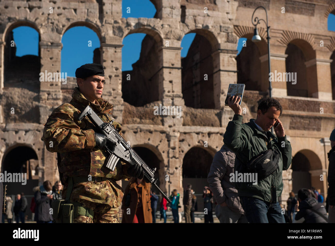 Rome security hi-res stock photography and images - Alamy