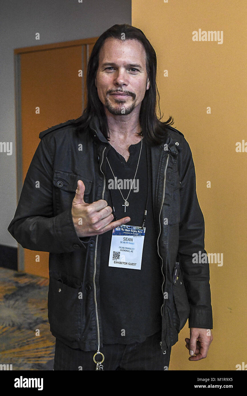 Dave mcnabb hi-res stock photography and images - Alamy