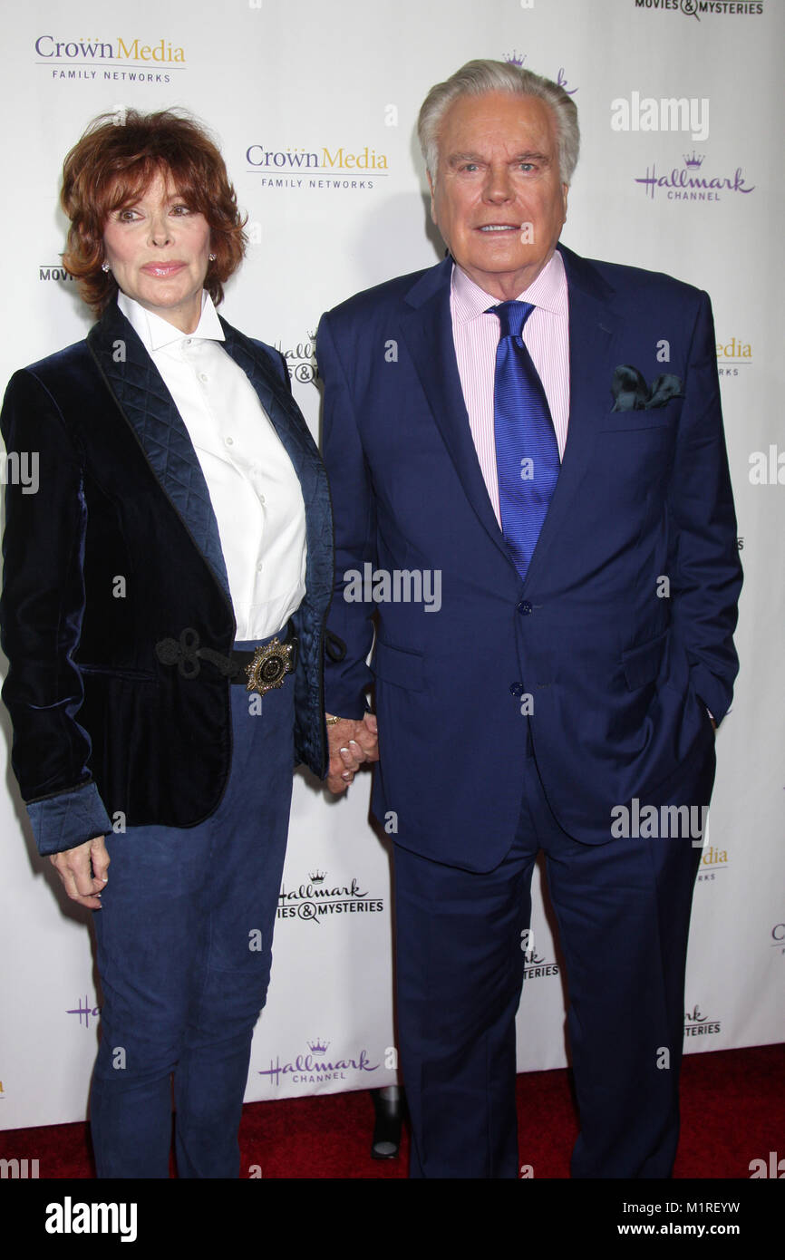 Jill st john and robert wagner hi-res stock photography and images - Alamy