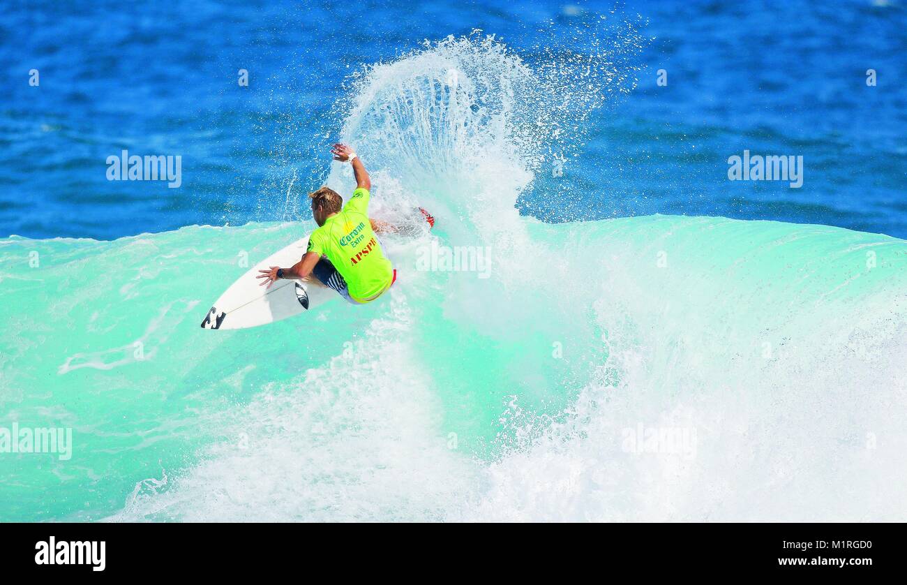 corona extra surfing contest professional middles isabela noviembre 9 ...