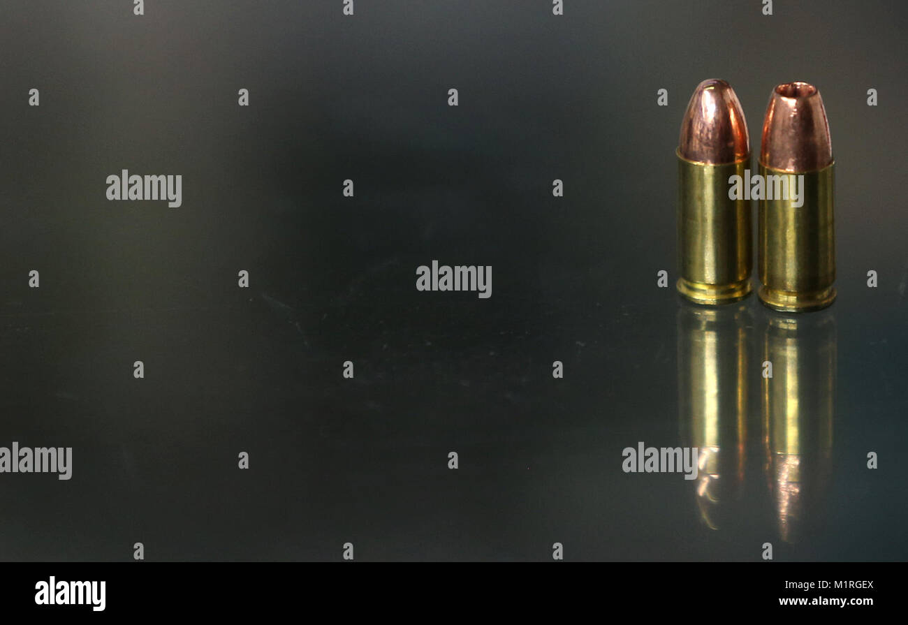 SAN JUAN, Puerto Rico. , . ARMERIA METRO GUN SHOP EN LA AVENIDA DE ...