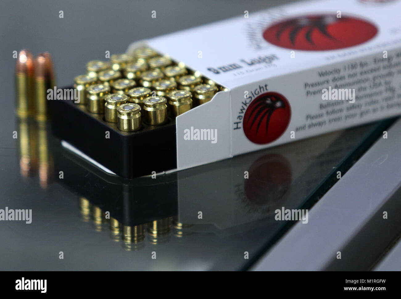 SAN JUAN, Puerto Rico. , . ARMERIA METRO GUN SHOP EN LA AVENIDA DE ...