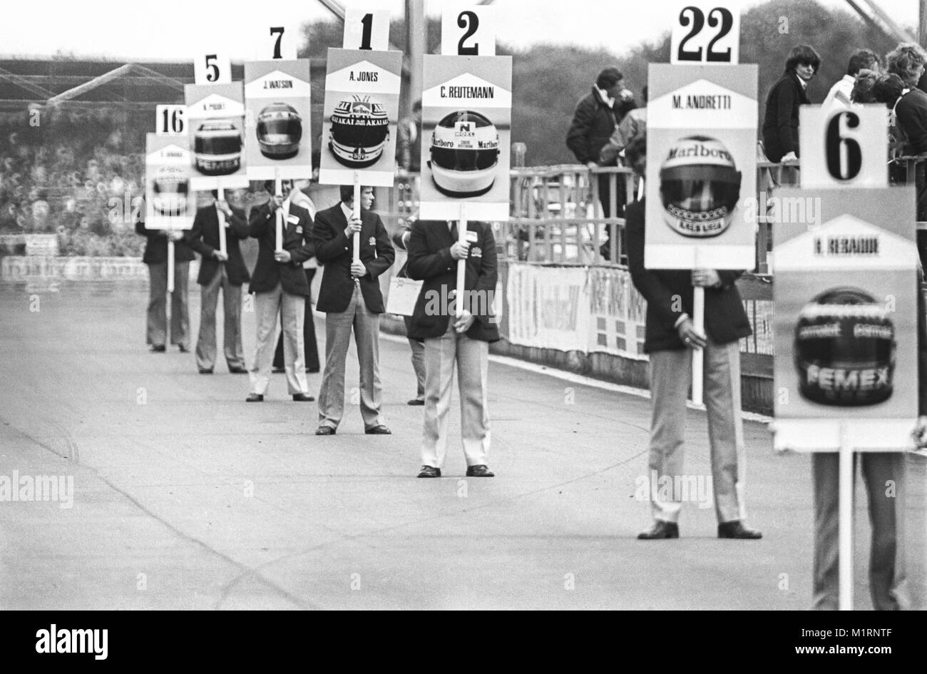 Grid Men at the 1981 British Grand Prix, Silverstone Stock Photo - Alamy