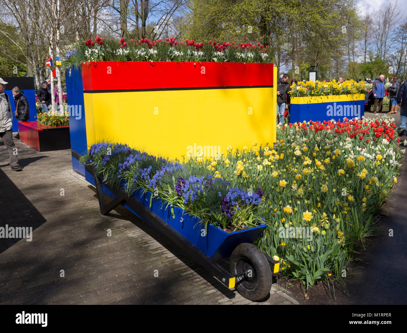 Mondrian colourblock theme at Keukenhof Gardens in 2017 Stock Photo - Alamy