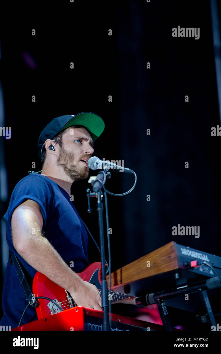 James vincent mcmorrow hi-res stock photography and images - Alamy