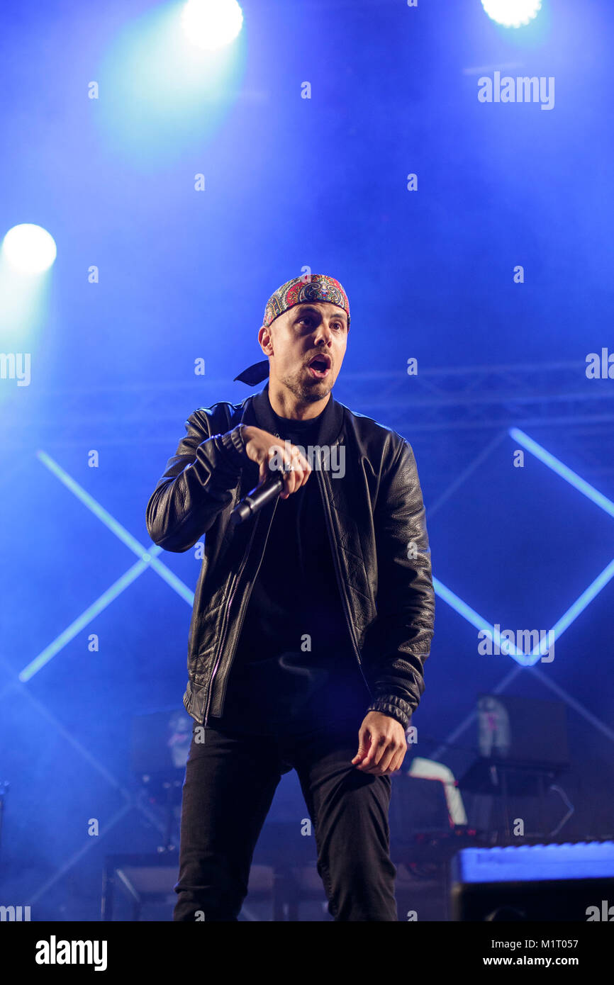 Magdi omar ytreeide abdelmaguid hi-res stock photography and images - Alamy