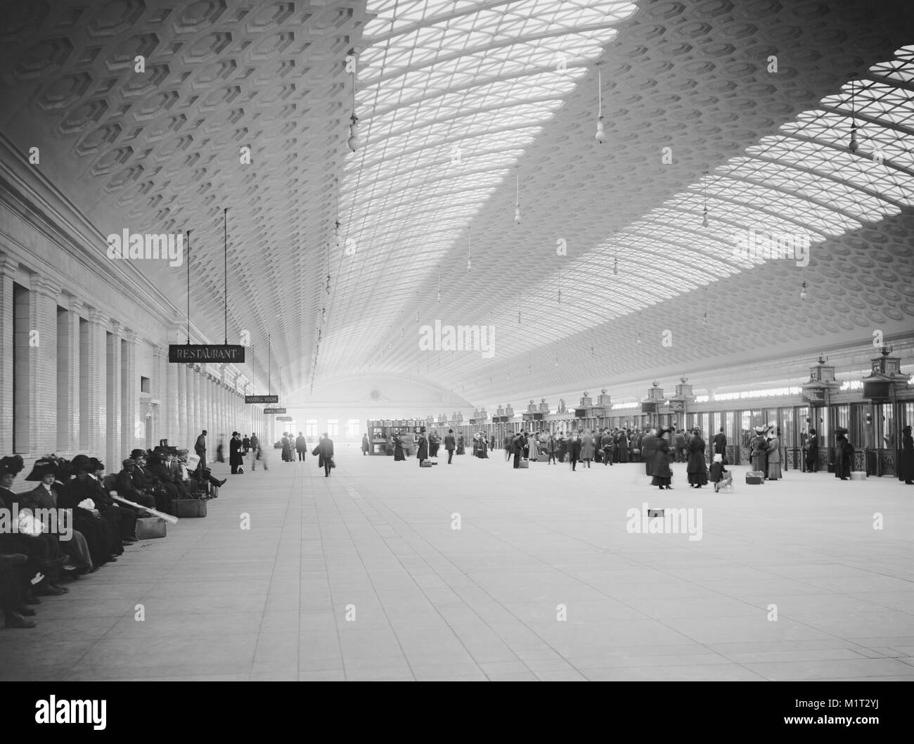 Detroit train station hi-res stock photography and images - Alamy